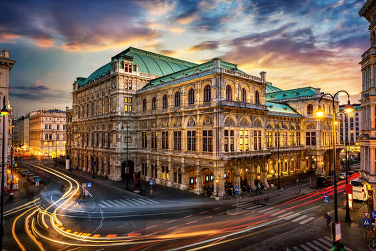 Vienna Airport Transfer & Taxi Service | Taxi Vienna Airport
